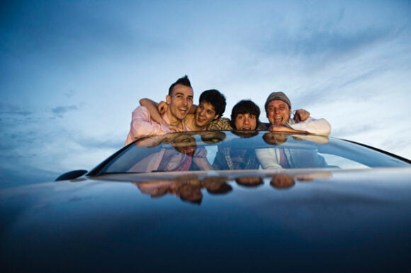 Birdy - Το αγόρι πουλί - Altera Pars Θέατρο στον Κεραμεικό Αθήνα Αττική ...